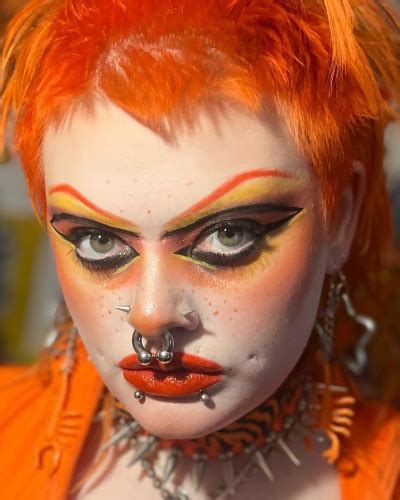 Post 715124291937665025 Women With Huge Septums Tumblr Com Tumbex