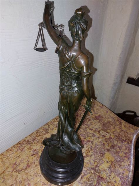 Антикварна Бронзова статуетка Темида Франция Antiques Provence House