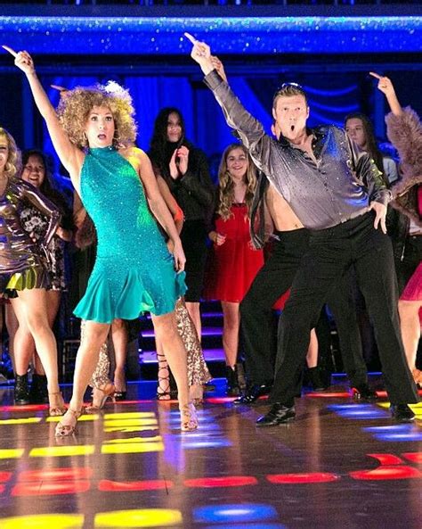 Bindi Irwin Wins The Mirrorball Trophy On Dancing With The Stars Artofit