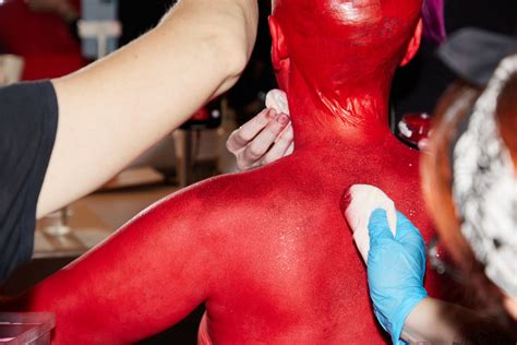 Inside One Womans 8 Hour Doja Cat Transformation For Halloween Vogue