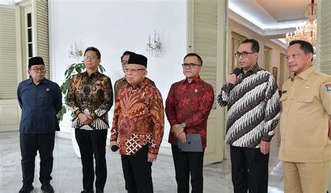 Sekretariat Kabinet Republik Indonesia Wapres Optimistis Satelit