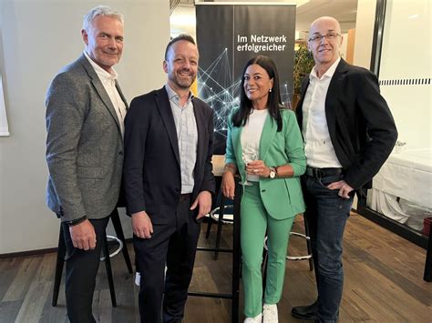 Logistiker Begrüßten Das Neue Jahr Vol At