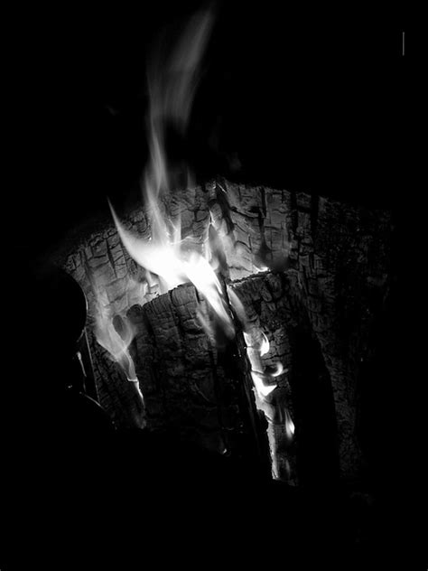 foto gratis kayu api api unggun kayu api gambar gratis di pixabay