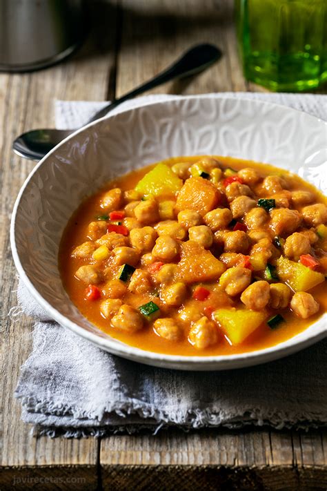 Garbanzos Con Verduras Potaje Sencillo Y Riquísimo Javi Recetas