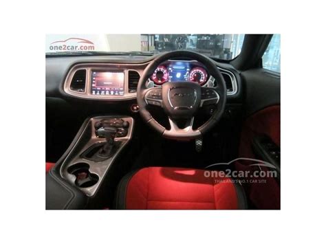 Dodge Challenger 2016 ปี 08 16 Srt8 61 เกียร์อัตโนมัติ สีดำ