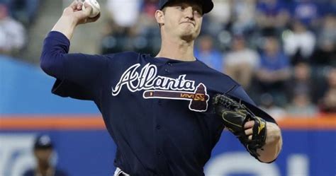 Calgary Born Pitcher Mike Soroka Wins Mlb Debut As Braves Beat Mets 3 2