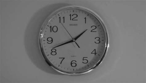 How The Clock Goes On The First Day Of Class Tumbex