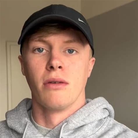 Liam Carpenters Amazon Page