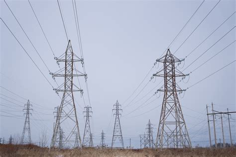 Tarifs Des Entreprises Hydro Québec Maintient Les Hausses De 4 à 5