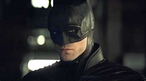 Robert Pattinsons Batman May Join New Dceu Under James Gunns Plans