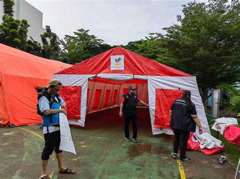 Kemensos Siapkan Bantuan Bahan Bangunan Untuk Korban Kebakaran Depo