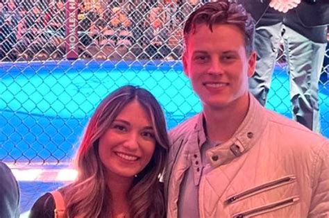 Joe Burrows Girlfriend Was In Awe Over His Pregame Suit