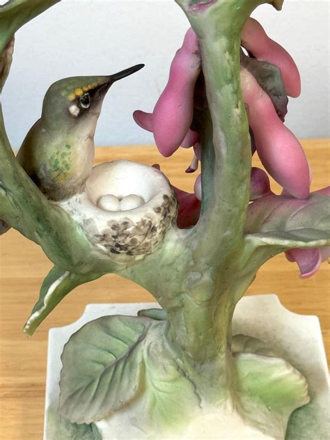 Royal Worcester Ruby Throated Hummingbird By Dorothy Doughty With