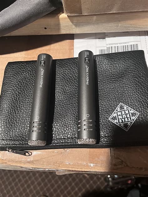 Condenser Mic Pair Reverb