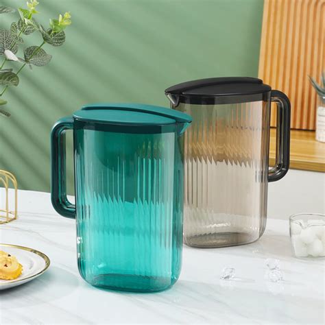 Rfugug 2l Plastic Drink Pitcher With Lid Ideal For Home Office