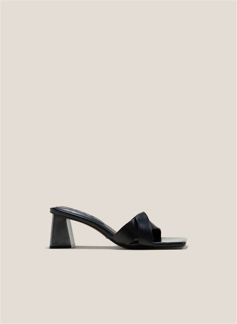 Square Toe Wide Strap Block Heel Mules Mul 0199 Black Vascara