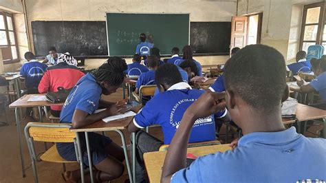 Cresce O Abuso Sexual De Alunas Por Professores Em Angola Dw 14072023