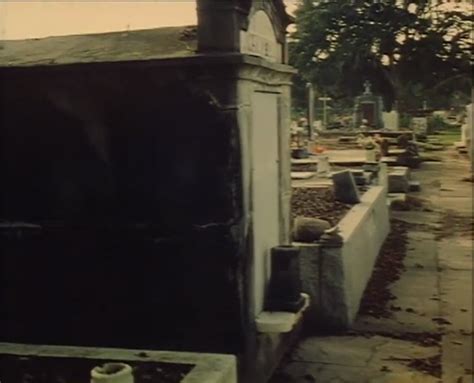 Porte Del Silenzio Le Thriller Fantastique Macabre