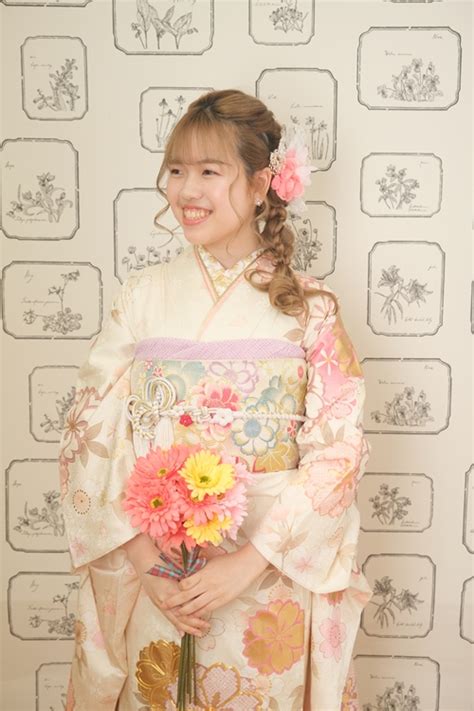 みーちゃん 振袖美人「振袖レンタルおりえん（大阪堺市）」のお客様紹介