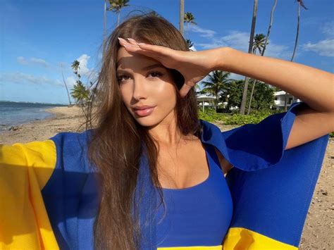 Мисс Украина 2021 Александра Яремчук прокомментировала отмену