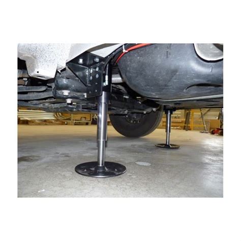 La mise à niveau automatique des vérins hydrauliques avec le système