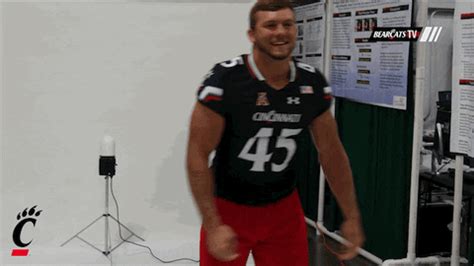 Bryce Jenkinson S Find And Share On Giphy