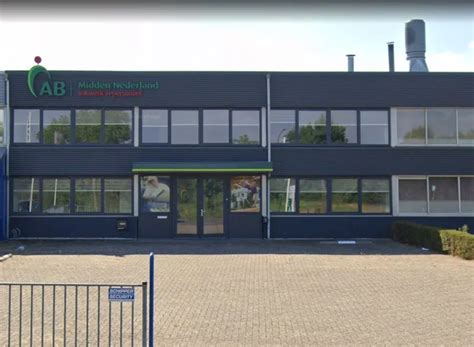 Contact Ab Midden Nederland