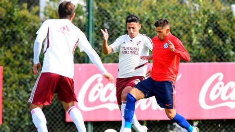 En Un Cambiante Partido Los Suplentes De River Igualaron Con San