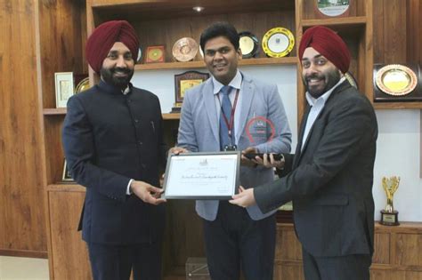 Pardeep Bansal Higher Education Leader On Linkedin Got Career Guru
