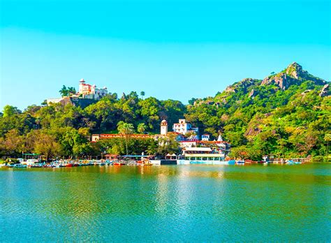 Memorable Udaipur And Mount Abu 4 Nights 5 Days Honeymoon Package