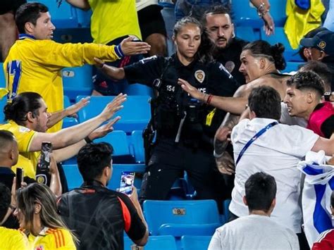 Haos Nakon Utakmice U Sad Igrač Liverpoola Se Tukao S Navijačima Jer