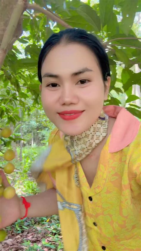 💖💖💖 By នៅ សៀងហៃ Facebook