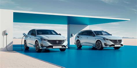 Električni Peugeot e-308 s dometom preko 400 km