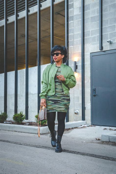 Blend In Nahhhhh 2 Outfits Same Items Sweenee Style