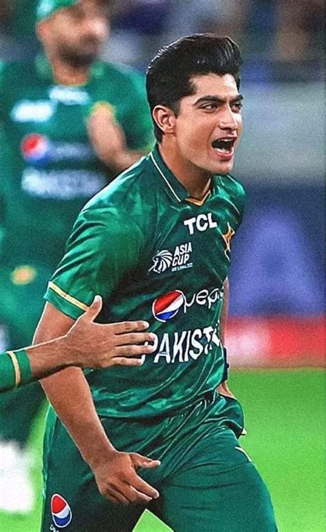 Naseem Shah Biography