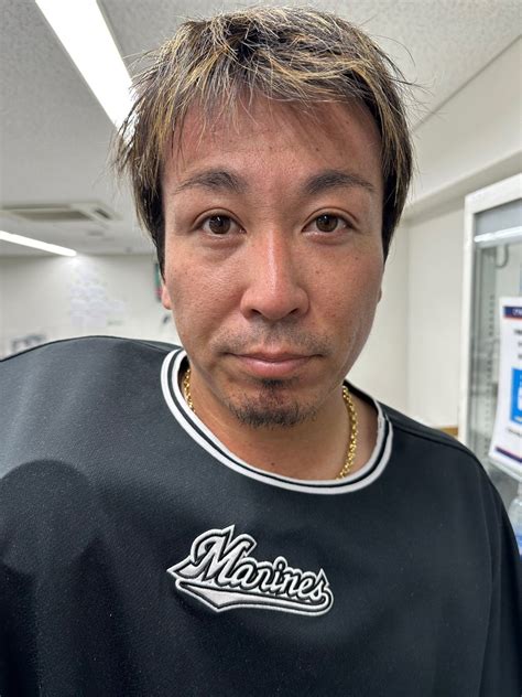 千葉ロッテマリーンズ 広報室 On Twitter 1点差の緊迫した試合を最後に締めたのは 益田直也 投手。 リーグトップの10セーブ目