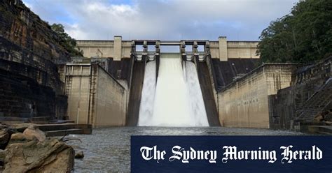 Sydney Weather Warragamba Dam Spills Over As Flash Flooding Warning Issued
