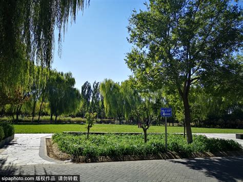 水系众多环境优美念坛公园