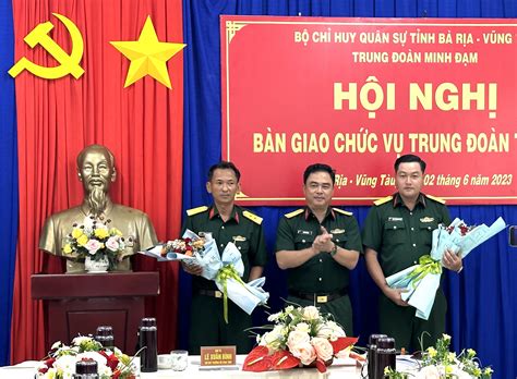 Bàn Giao Chức Vụ Trung đoàn Trưởng Trung đoàn Minh Đạm Báo Bà Rịa