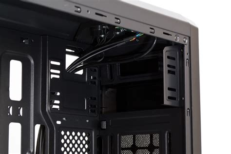 Обзор корпуса Aerocool Aero-300