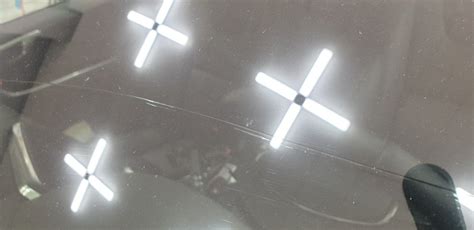 티볼리 앞유리교체 후기 도로에서 날아온 돌 차유리깨짐으로 인해 전면유리교환 비품유리중고유리교환가격 및 오토라이트 후진시 자동비상깜빡이 모듈설치 팁 제공