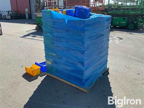 Akrobin Plastic Stackable And Hang Bins Agriculture Bigiron