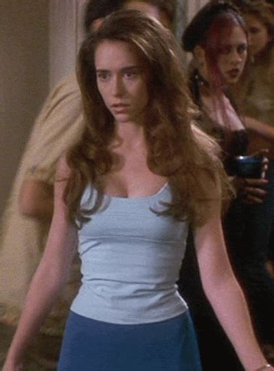 Jennifer Love Hewitt Find Share On Giphy