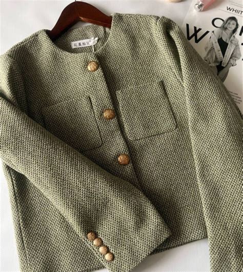 В наличии твидовый пиджак🍂 Размеры М Цена 2️⃣0️⃣0️⃣0️⃣р стиль тренды2024 тренды волгоград