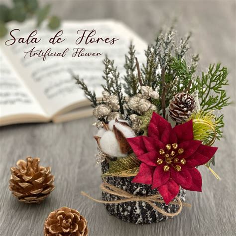 【creema限定 早割】大人可愛い＊ミニクリスマスアレンジ③＊＊アーティフィシャルフラワー アートフラワー Sala De Flores