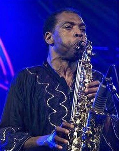 Saxophone Player Tried To Hold The Longest Note Ever And Failed By