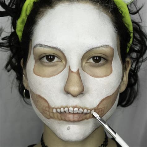 An Easy Skull Makeup Tutorial For Halloween 2023 Beauty Bay Edited
