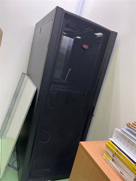 Apc Server Rack 42u Computers And Tech Office And Business Technology On