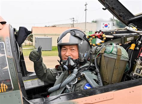 이영수 공군참모총장 설연휴 임무수행 전국 각지 장병 격려