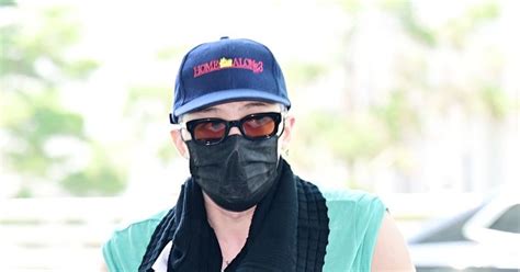 [현장포토] 누가 봐도 지용…지드래곤 시선강탈 타투